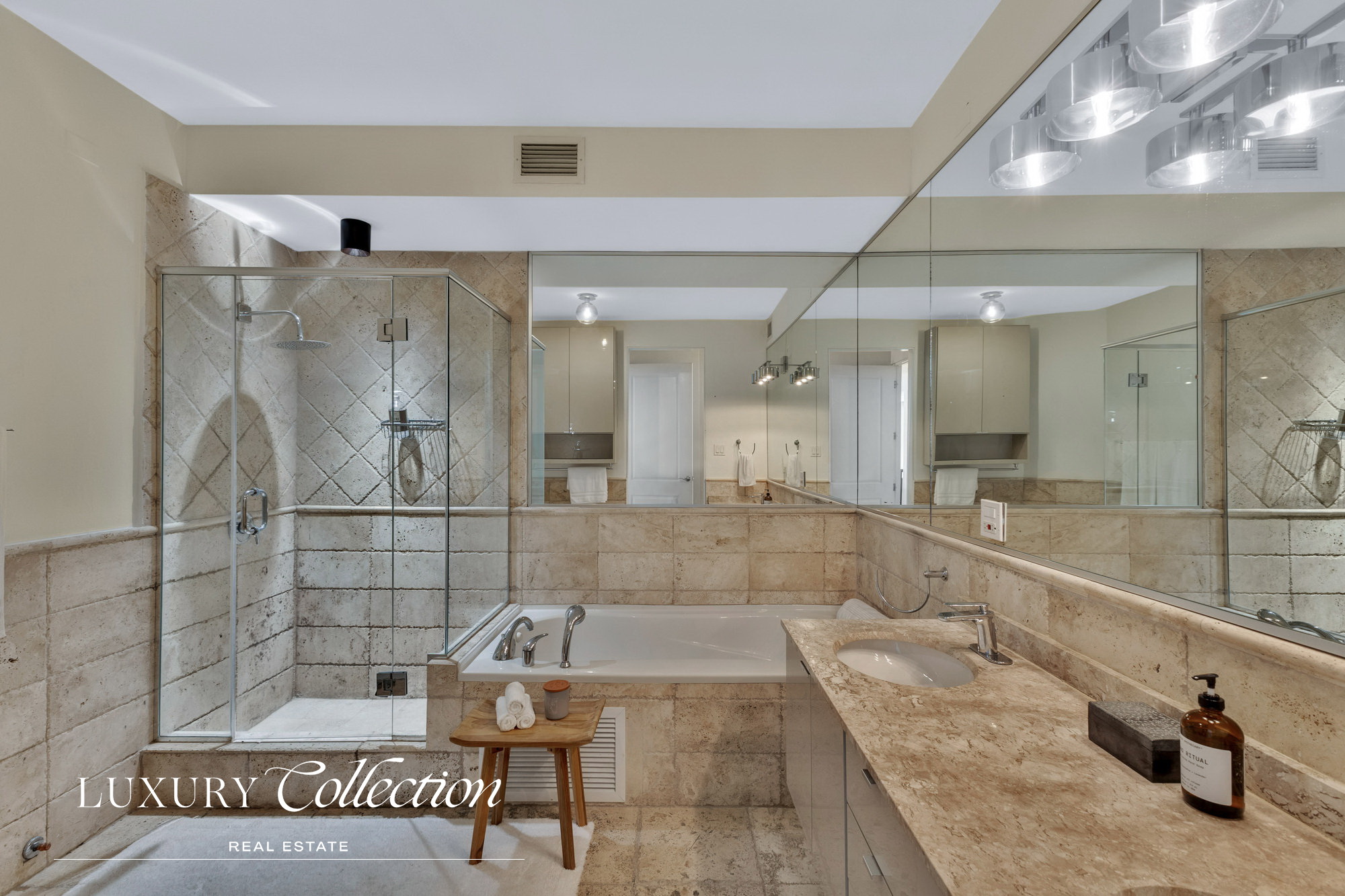 Treasure Point Cerro Gordo | Luxury Collection Real Estate